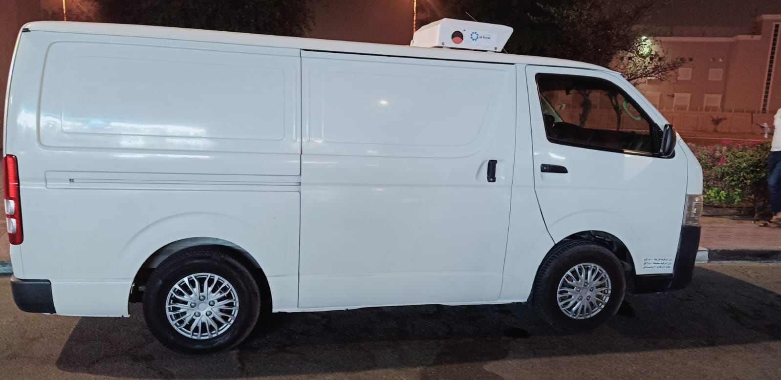 Chiller Van for Rent| Chiller Van for Rent in Dubai Global Chiller Van ...
